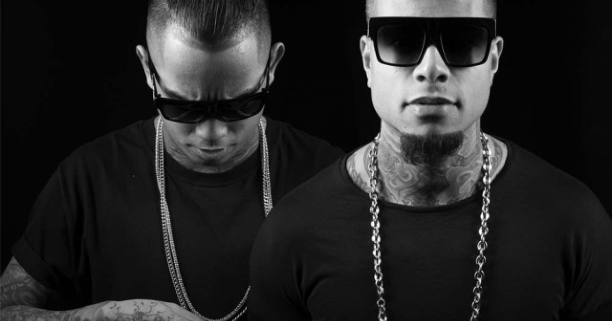 Two Crooks boeken | BekendeArtiestBoeken.NL