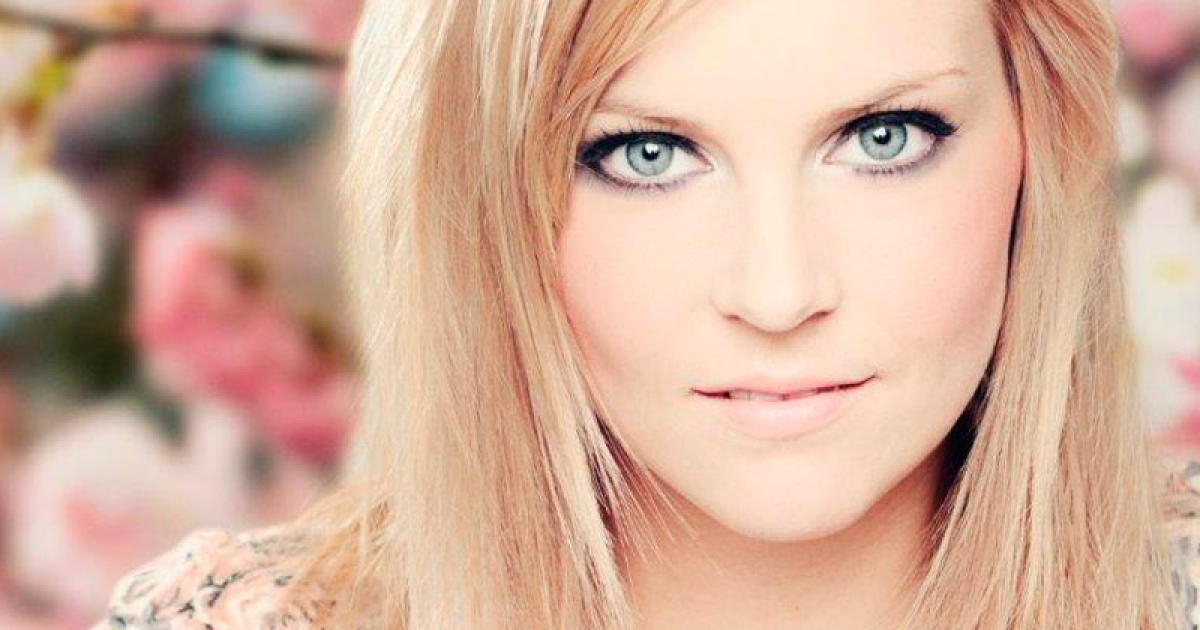 Victoria (Helene Fischer Tribute) boeken? BekendeArtiestBoeken.nl