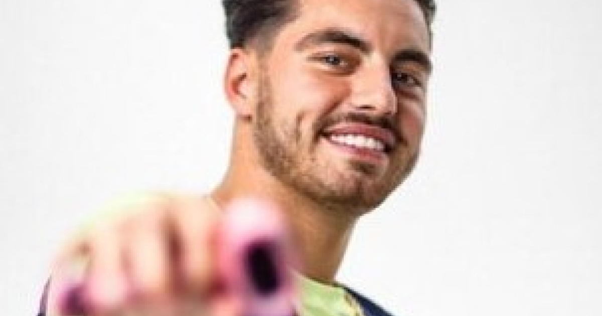 Elias (Chainboy) boeken? Prijs en beschikbaarheid | BekendeArtiestBoeken.NL