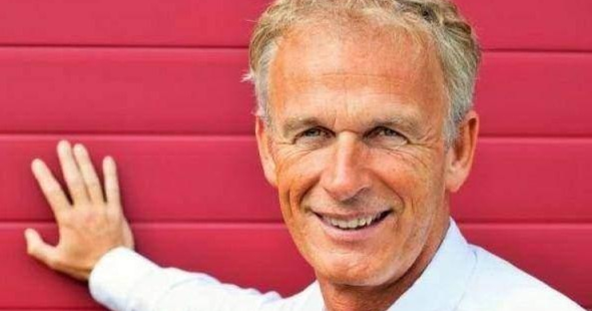 Cor Bakker boeken? Prijs en beschikbaarheid | BekendeArtiestBoeken.NL